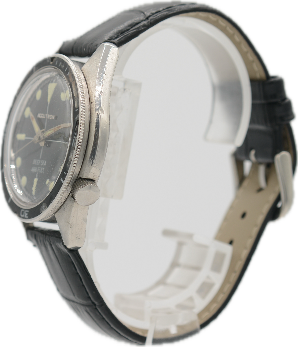 Vintage 40mm 1978 Bulova "Devil Diver" Men Tuning Fork Wristwatch 218D ...